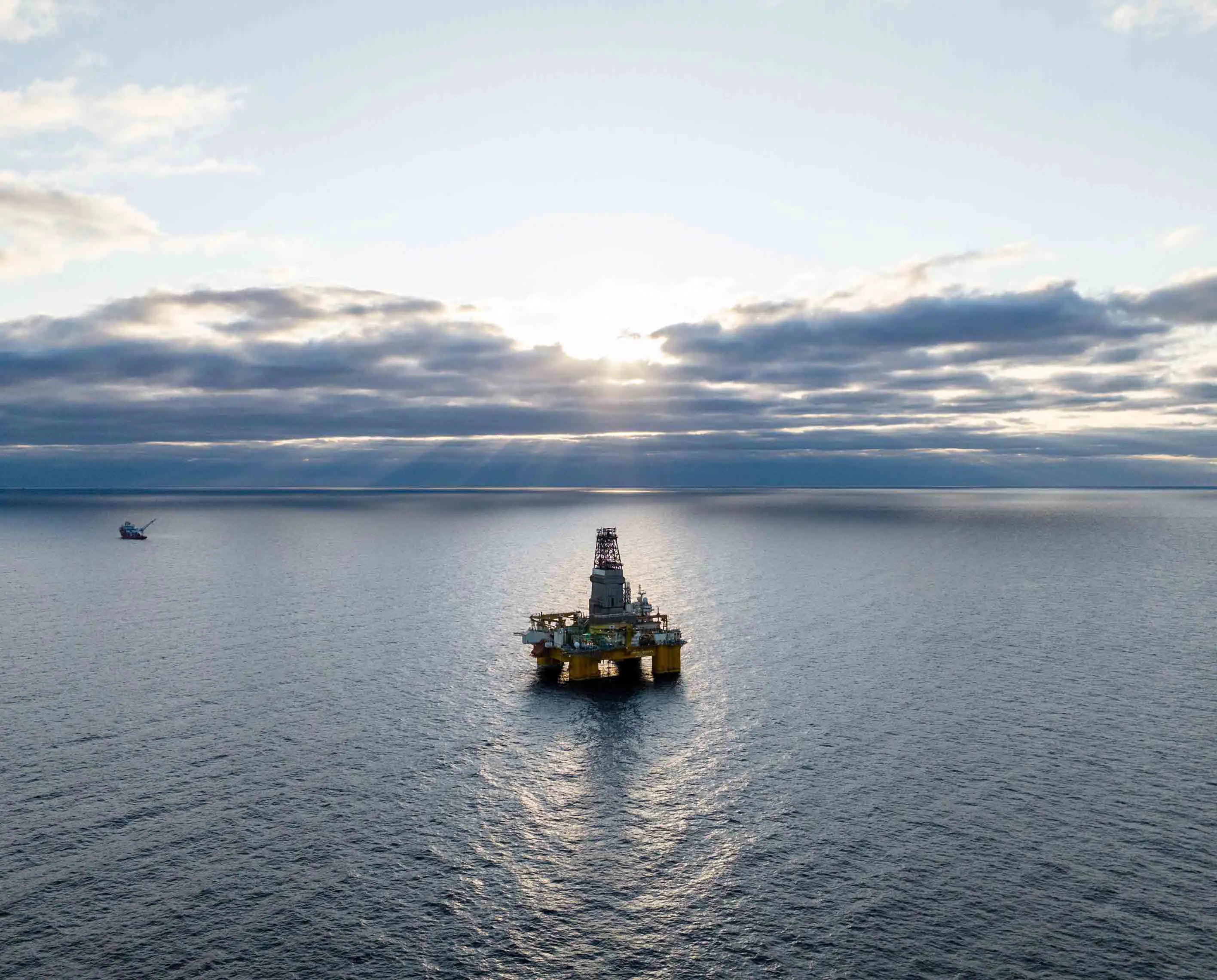 SLB awarded multi-region deepwater contracts by Shell
