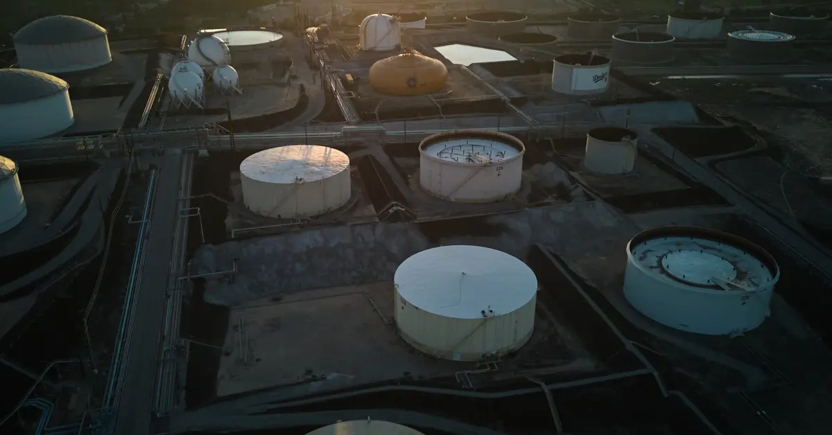 Oil Heads for Weekly Advance Ahead of Critical US Inflation Data