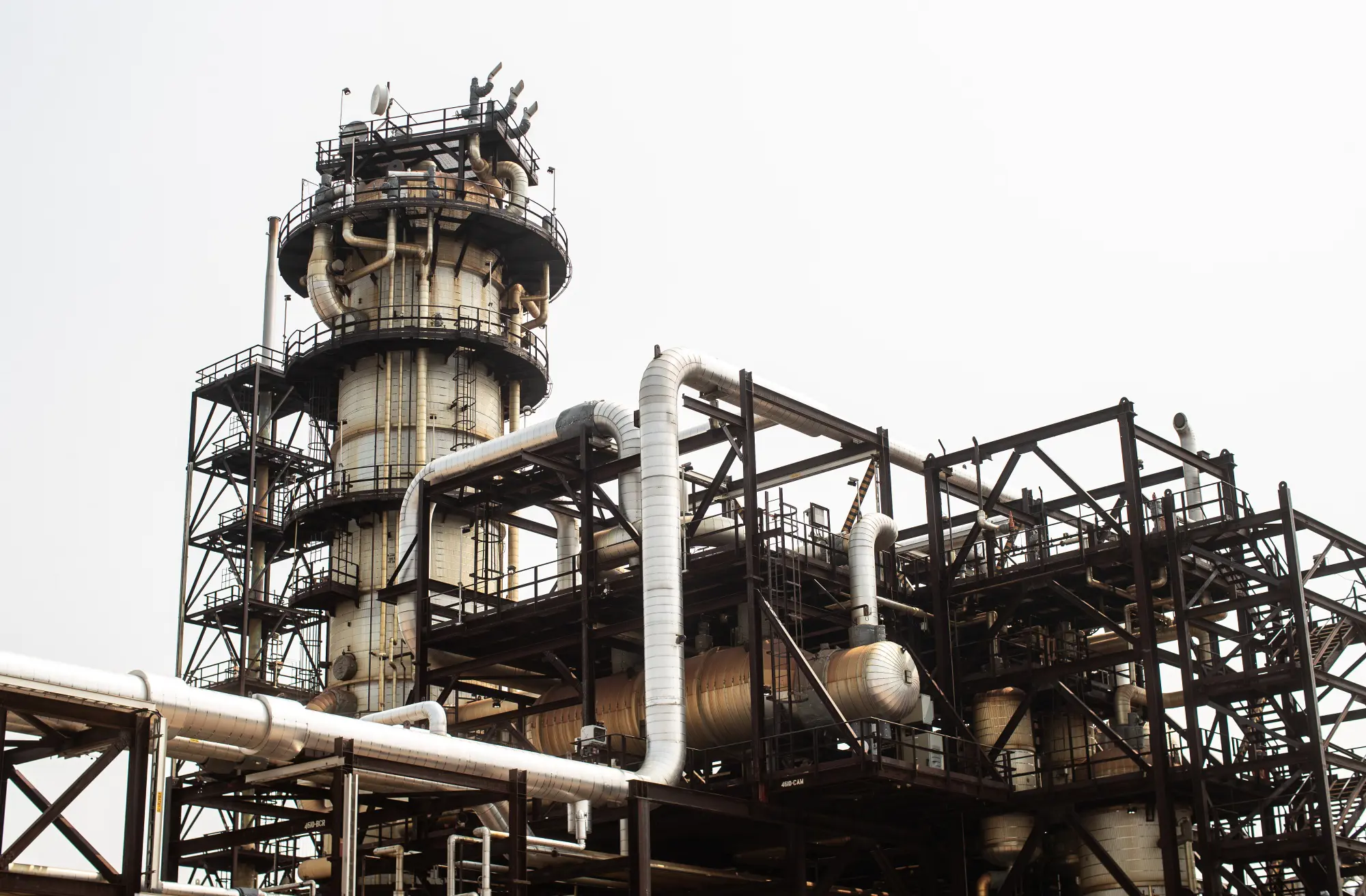 Oil Holds Two-Day Loss as Report Points to Rising US