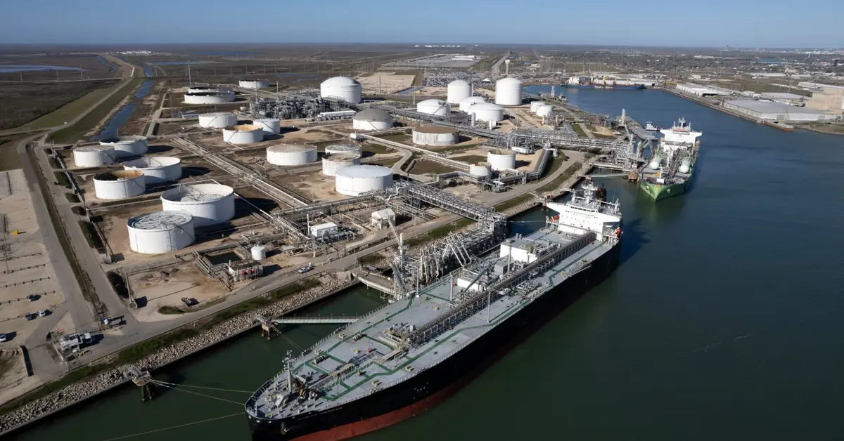 Oil Steadies With US Push for Greenland and Supplies in Focus