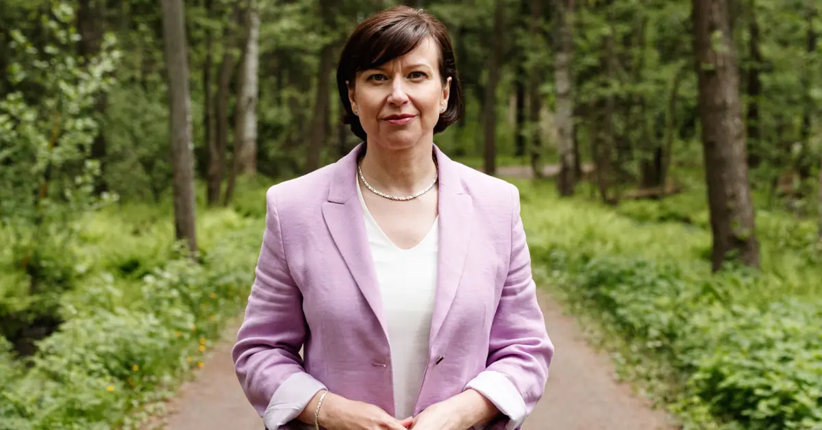 Exxon Activist Director Says She’s No Climate Radical