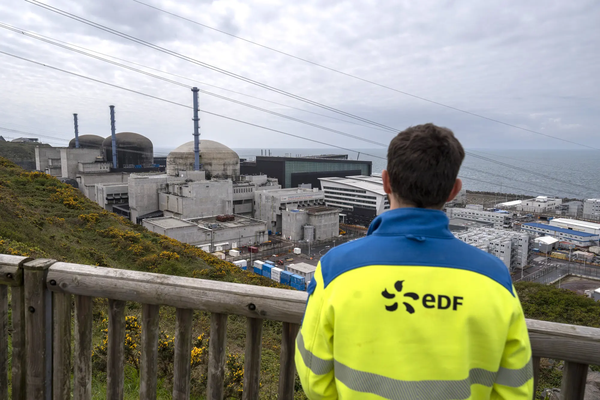 France Links First New Nuclear Reactor to Grid Since 1999