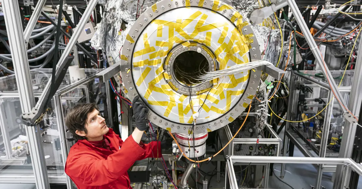 Bezos-Backed Nuclear Fusion Company Raises $15 Million for Demo