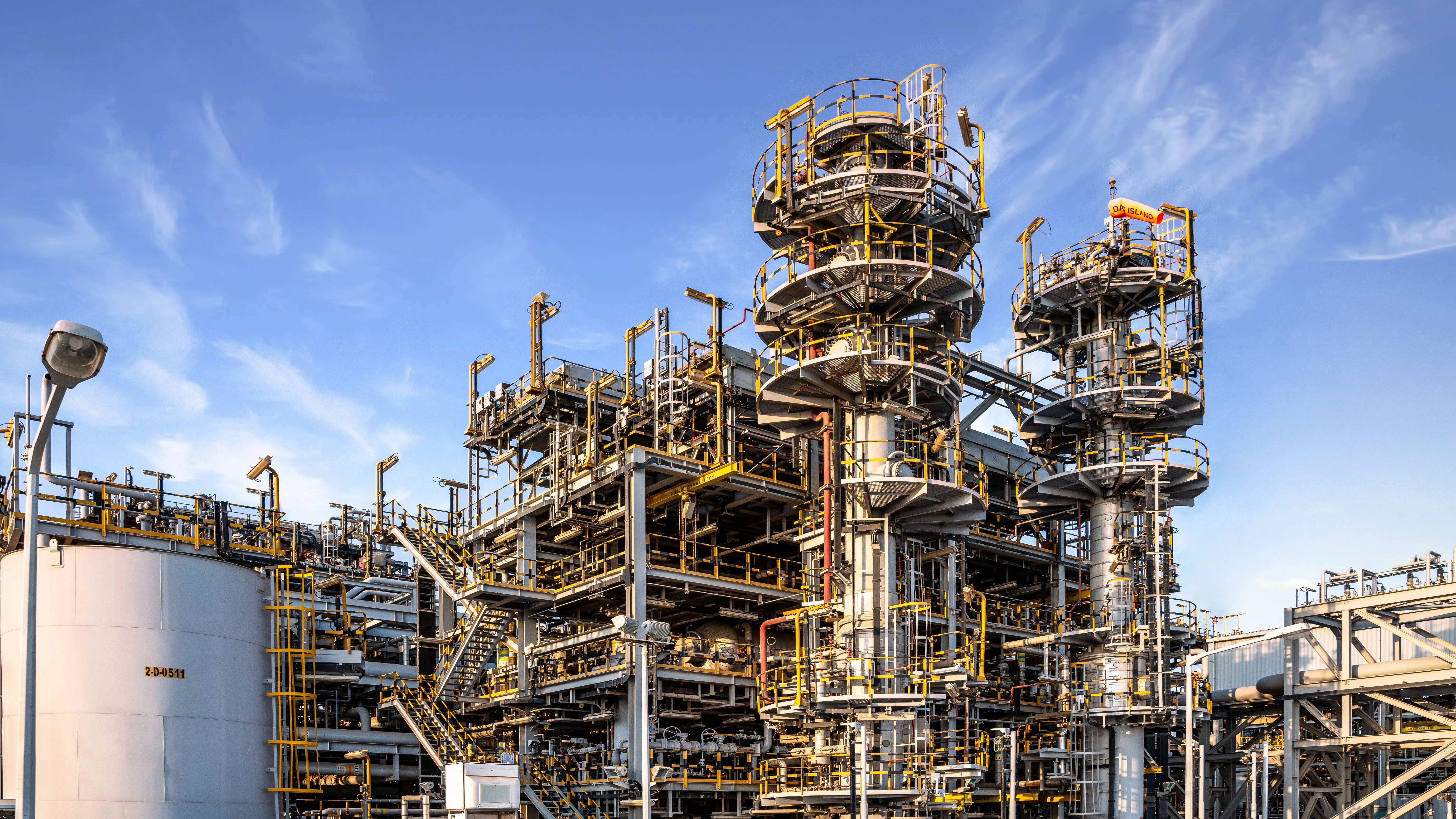 ADNOC Gas signs $700 million LNG supply agreement with JERA Global Markets