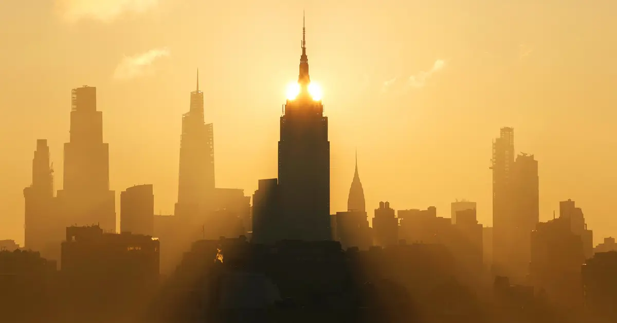 Largest US Grid Issues Energy Emergency Alert for Monday