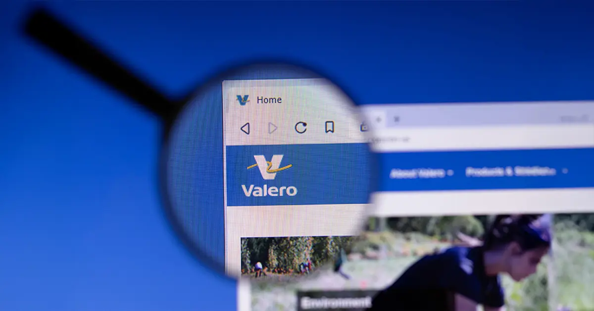 Valero Energy reports first-quarter loss amid challenging market conditions